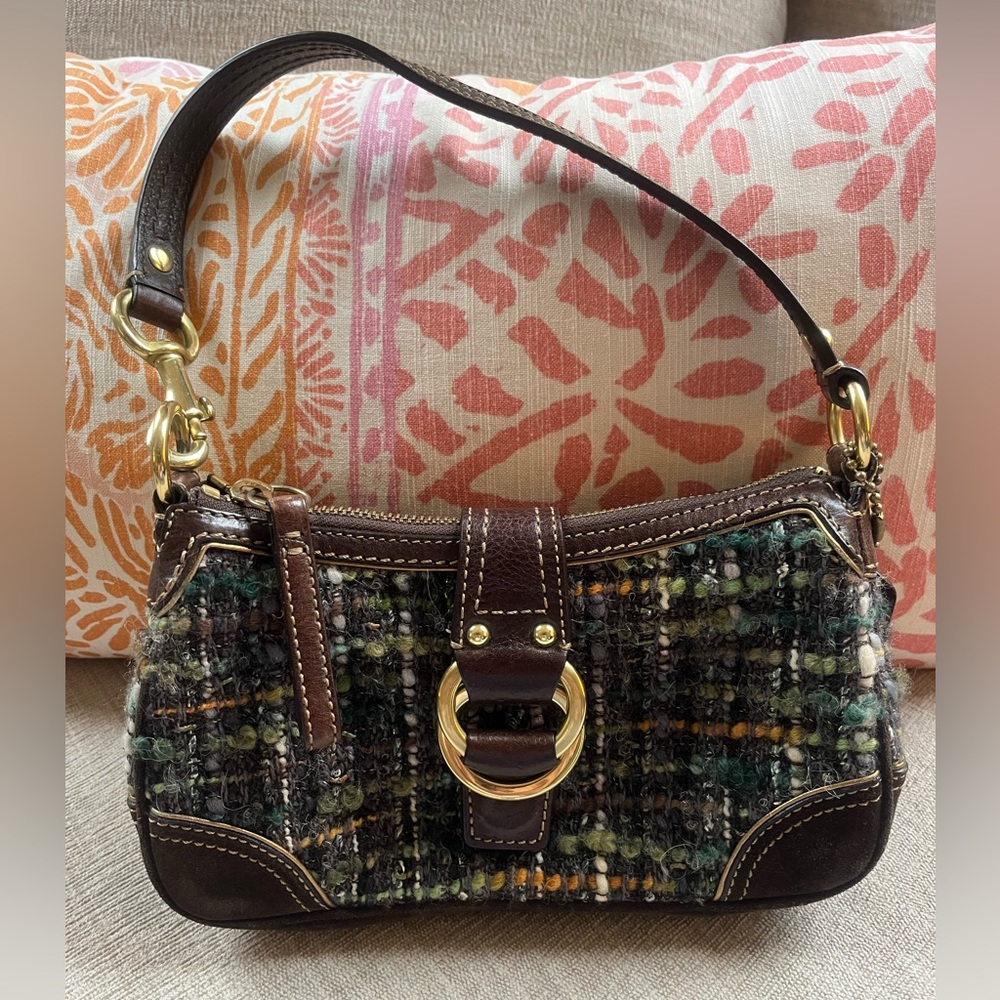 Rare Coach Multi-Colored Tweed Baguette Handbag. Styl… - Gem
